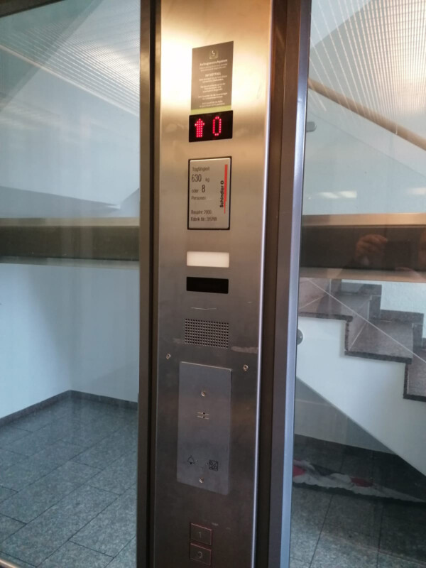 Einbaubeispiele Notrufsysteme - UNS GmbH